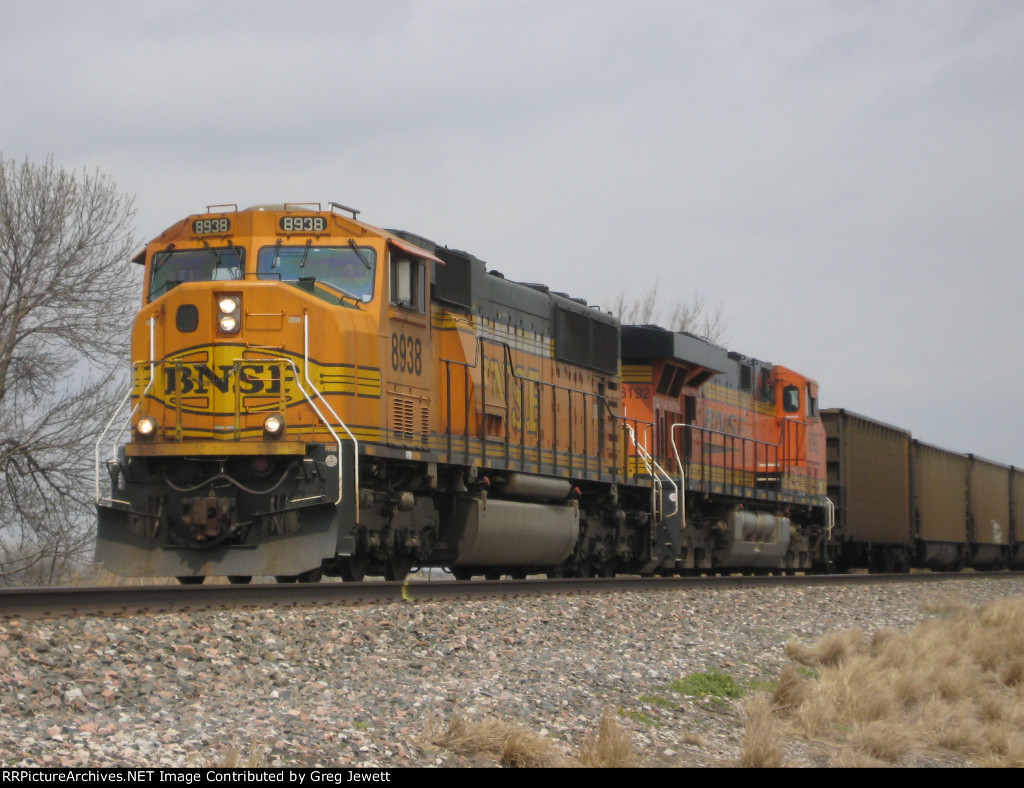 BNSF 8938